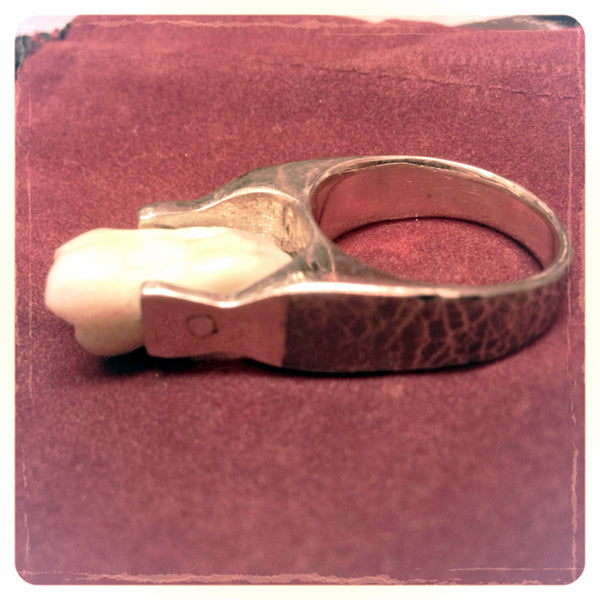 Real Human Tooth Ring in Sterling Silver – DeathIsntTheEnd
